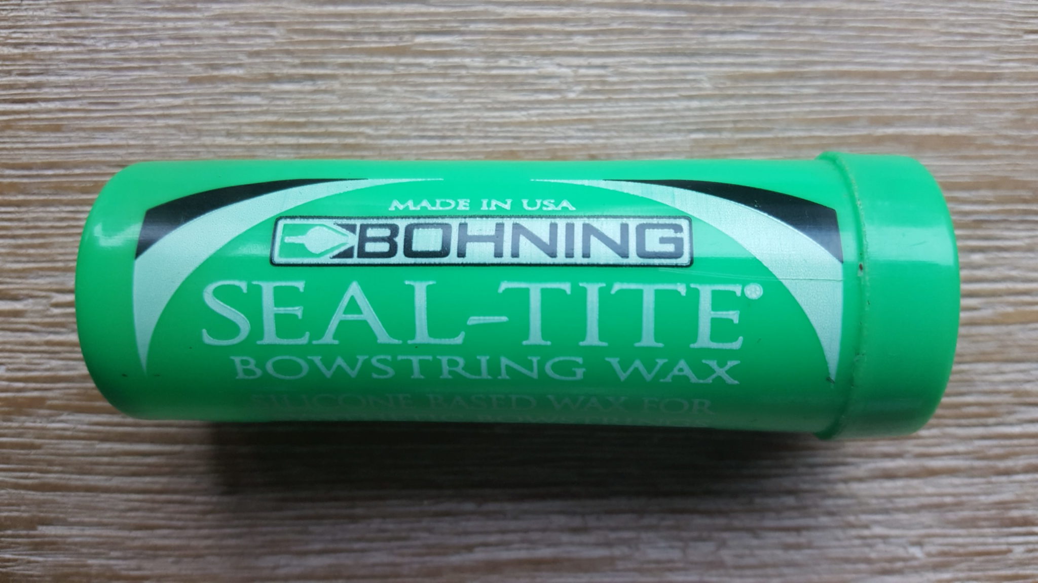 10 questions about bowstrings answered - ImproveYourArchery.com