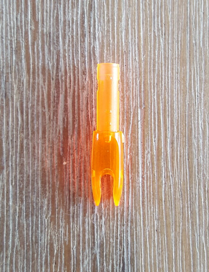 How to choose the right nock (size and fitting) - ImproveYourArchery.com