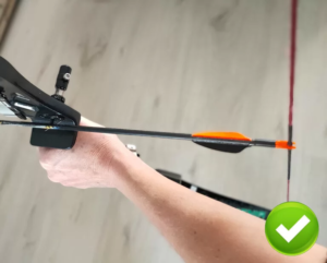 How to shoot a bow - picture guide - ImproveYourArchery.com